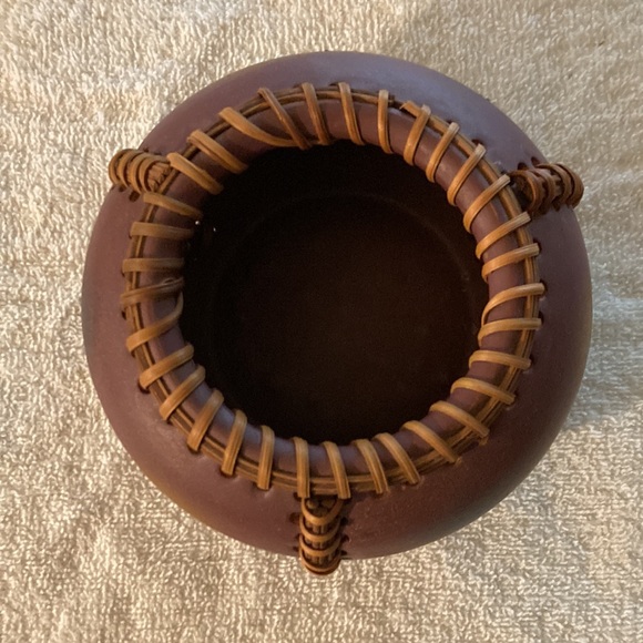 Native American | Other | Seed Pot Native American Made Pottery And ...